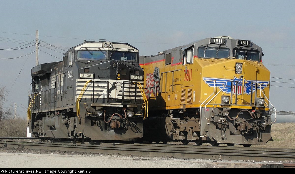 NS 8435 and UP 7811